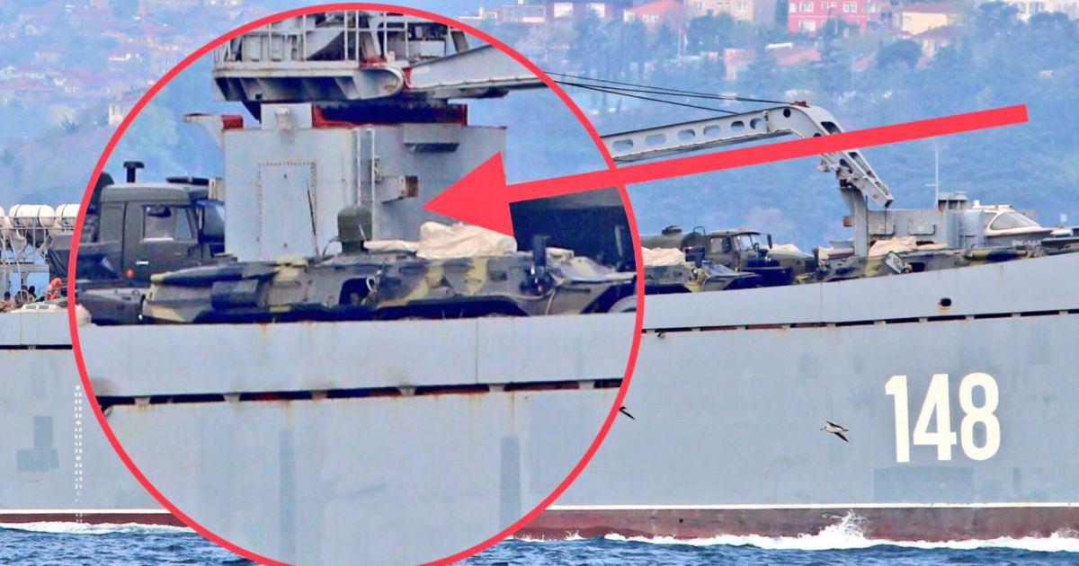 Russia sends 'reinforcement' of warships loaded with tanks to Syria ...